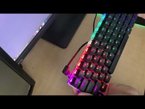 What Wd-40 does to your Keyboard... A year later - YouTube
