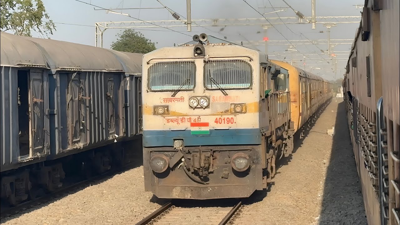 SINGLE LINE TRAINS CROSSING | DIESEL & ELECTRIC Trains | WDP4D | WAP4E ...