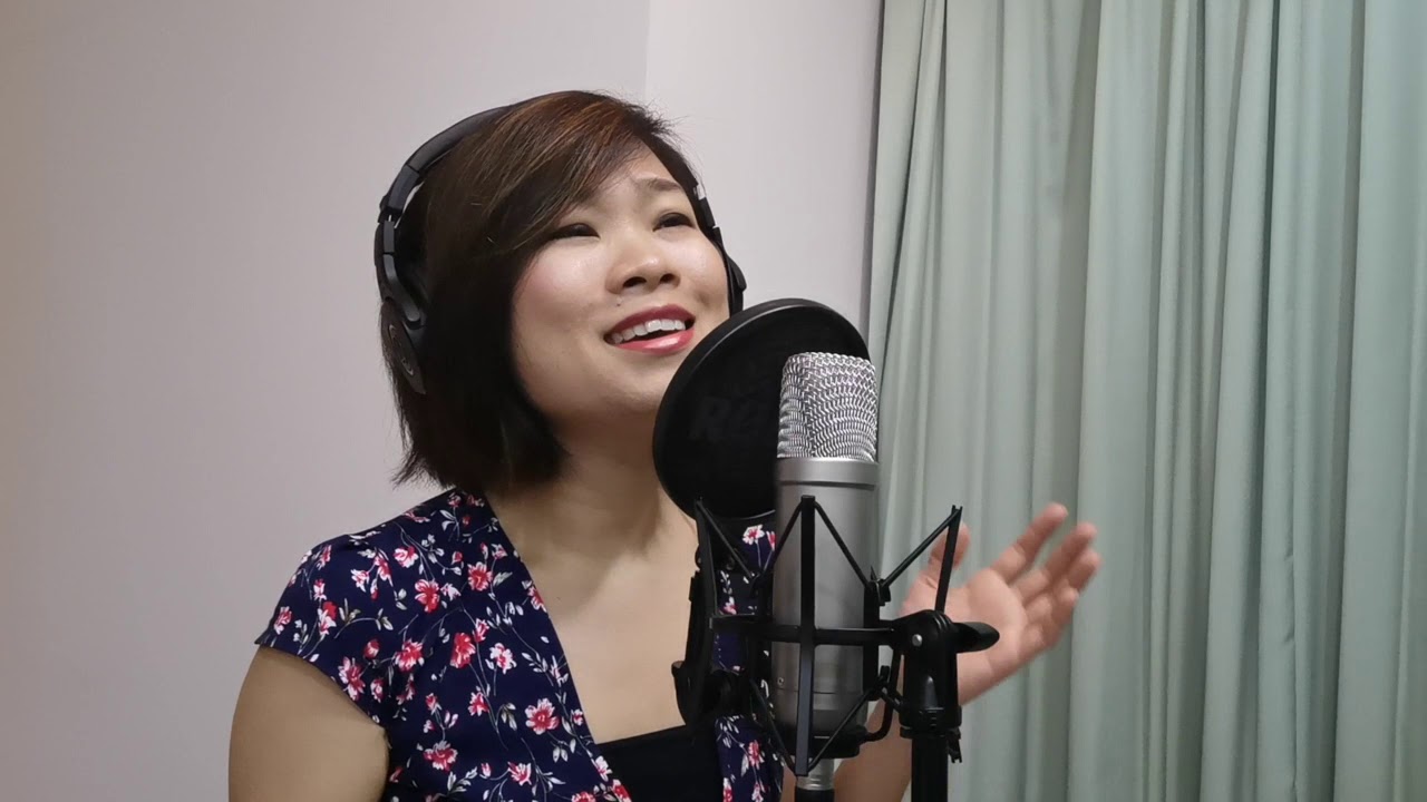 愛是不保留 by Angela Saik 石依湄 - YouTube