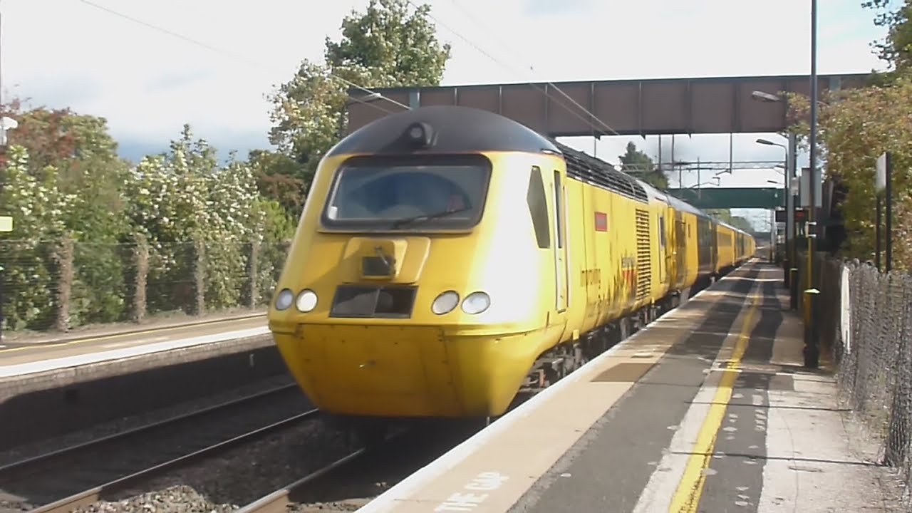 Network Rail NMT HST Flying Banana 43062+43014 passing Marston Green ...