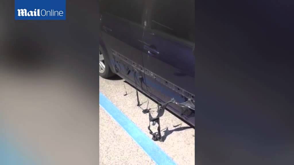 Unbelievable video shows car MELTING in scorching Italian heat - YouTube