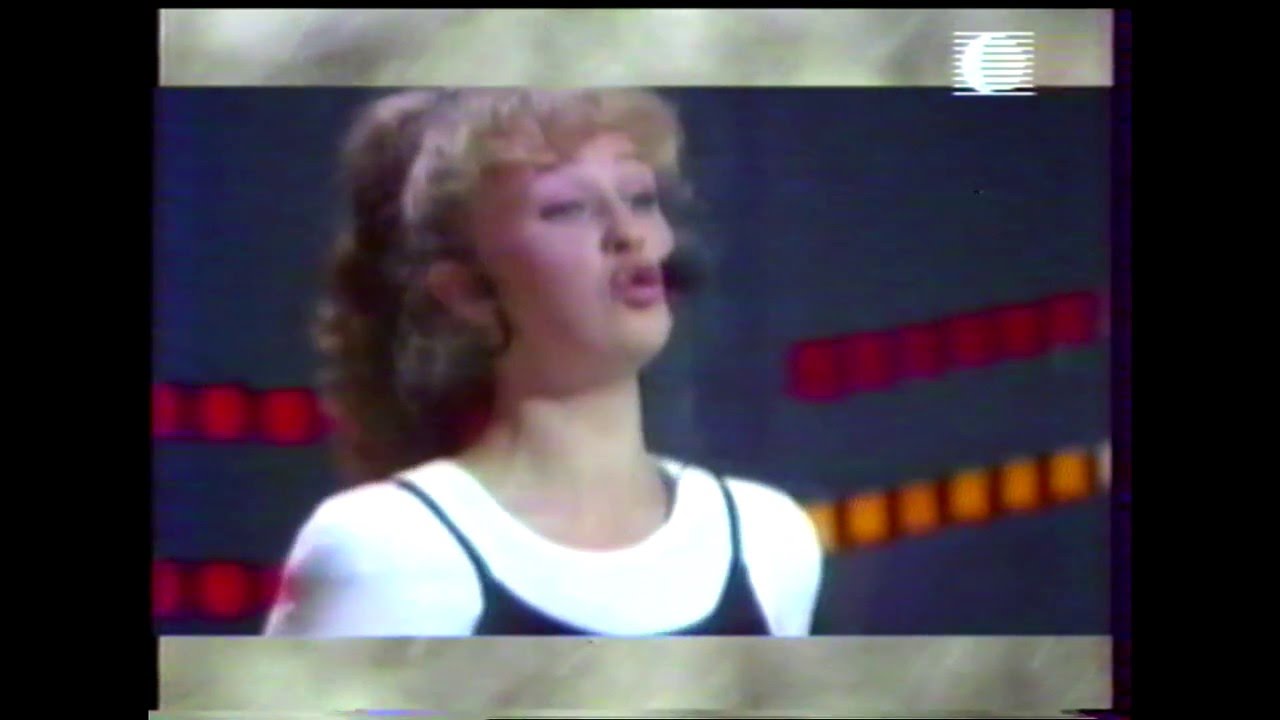 Estin - esimene lumi - YouTube