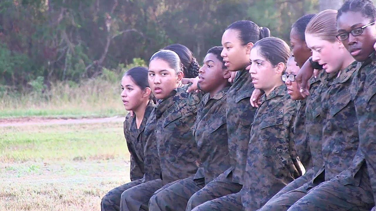 Marine Corps Female Recruits – Morning PT - YouTube