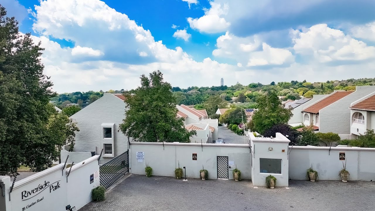 Modern Duplex Living Next to Old Parks – Secure, Pet-Friendly Lifestyle ...