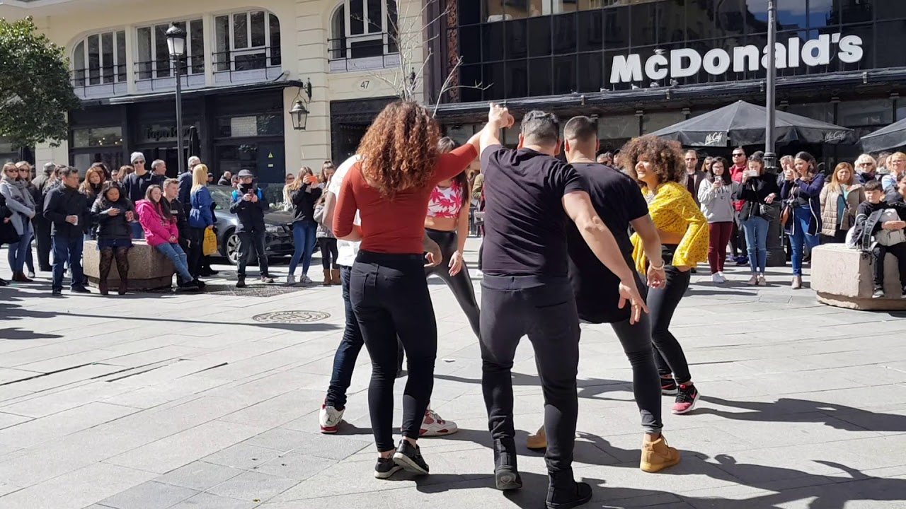 Bailando Timba cubana l salsa cubana 2018 Madrid Timbera - YouTube