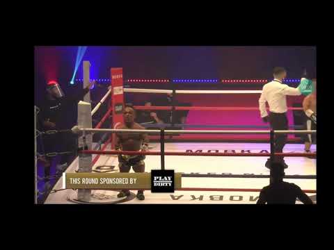 LIKKLE MAN FIGHTING LIKE A PRO. - YouTube