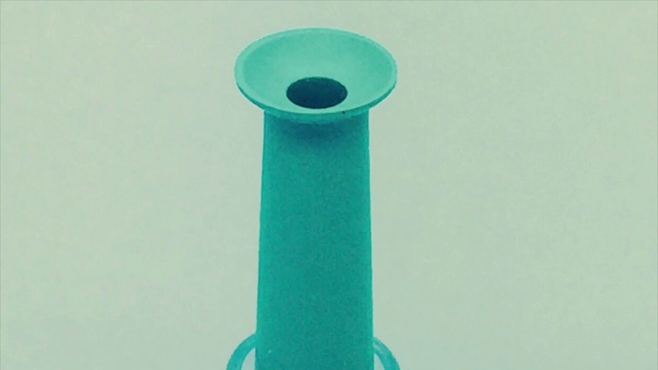 Scleral Lens Insertion and Removal With different techniques - YouTube