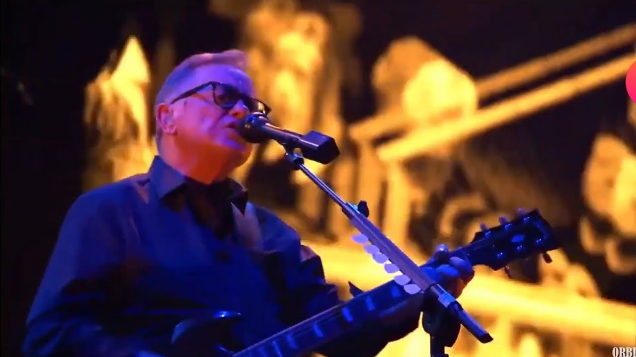 New Order - Regret HD (The O2 Arena, London, England, 06.07.2021) - YouTube