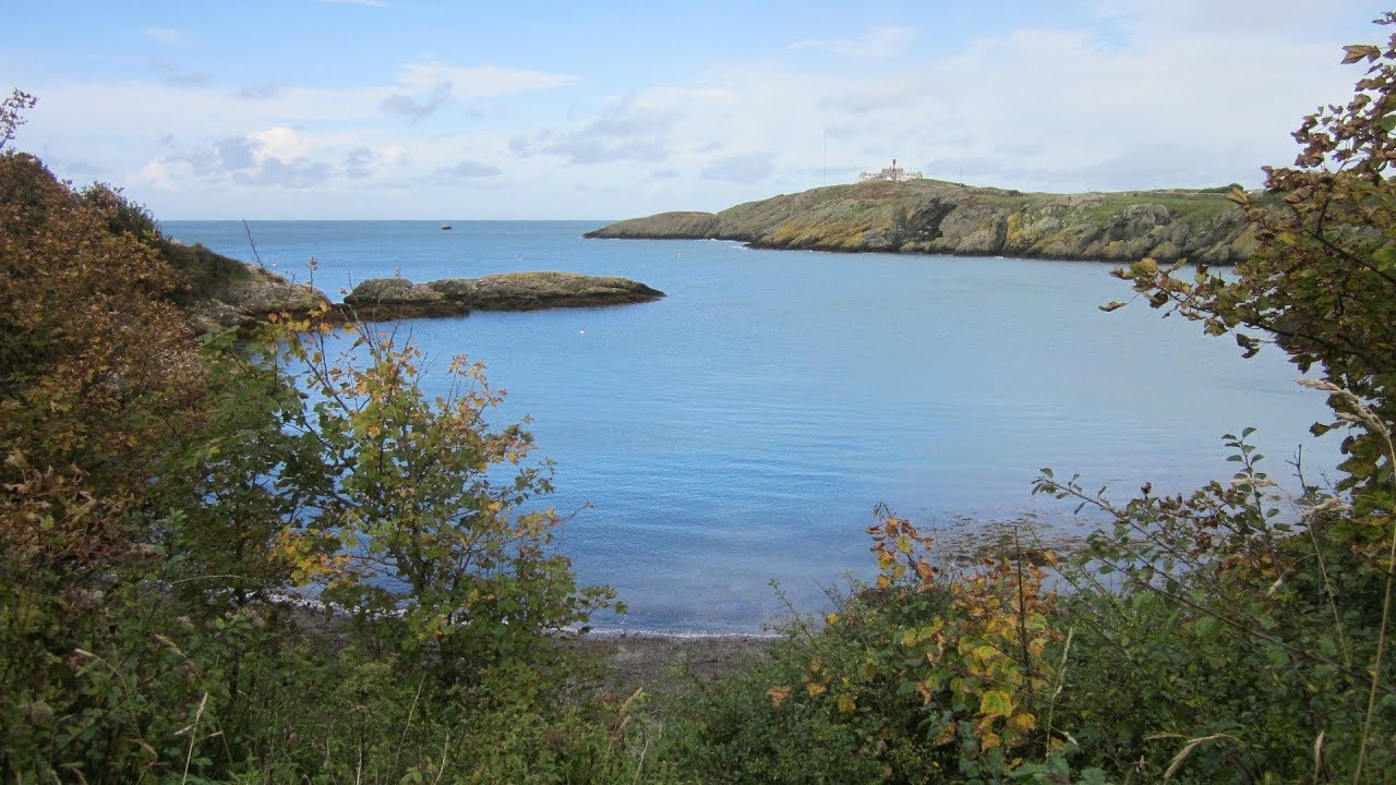 Llaneilian Coastal Walk Scenery - Anglesey Walks - Tour Wales Walking ...
