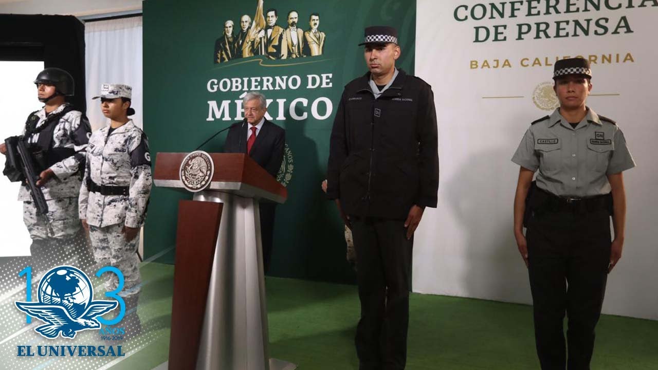 Presentan Uniformes De La Guardia Nacional Youtube