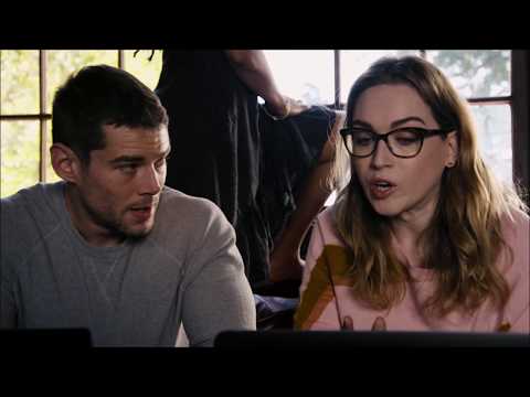 (Sense8) Will is worried