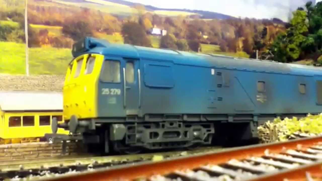 Loco fleet with dcc sound part 1 - YouTube