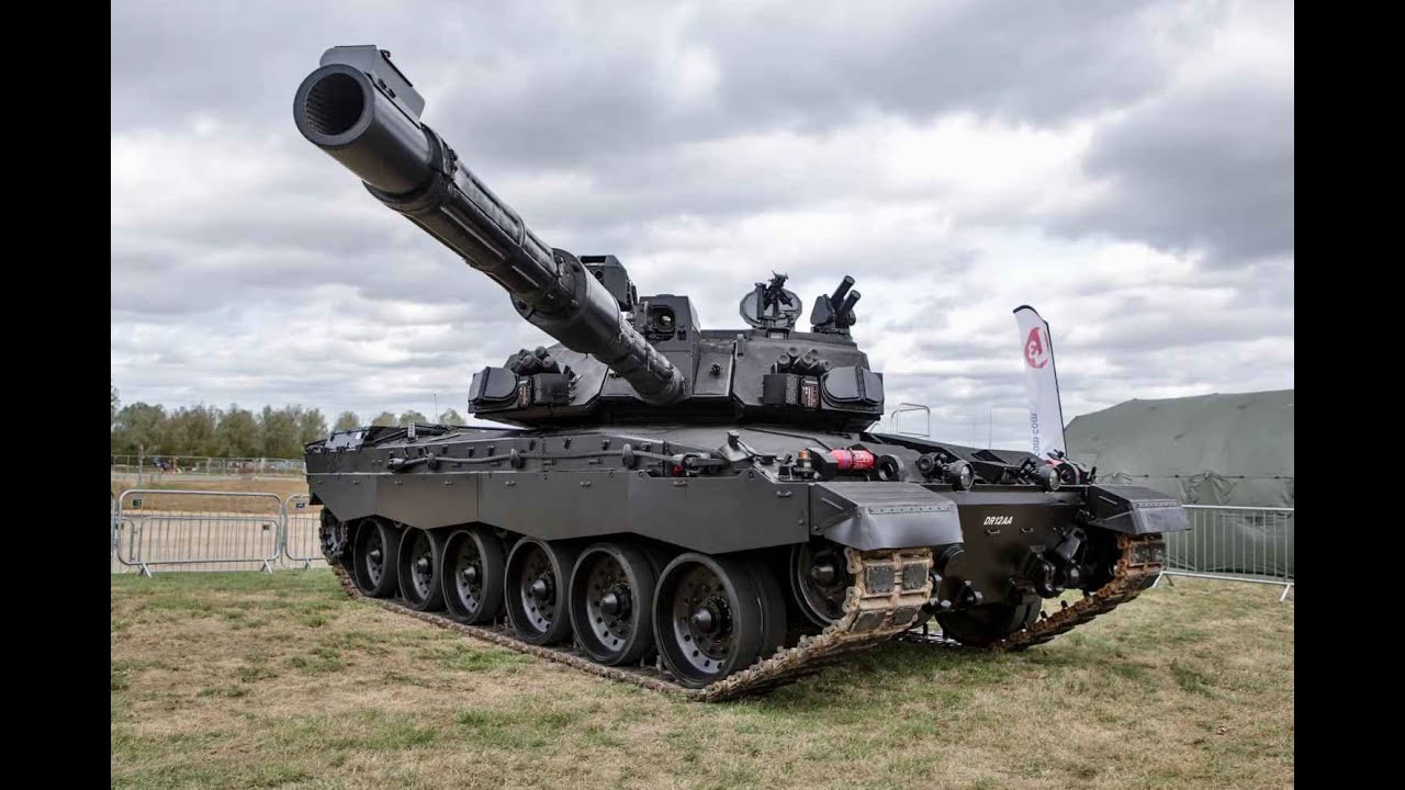 The Challenger 2: Black Night Experience - YouTube