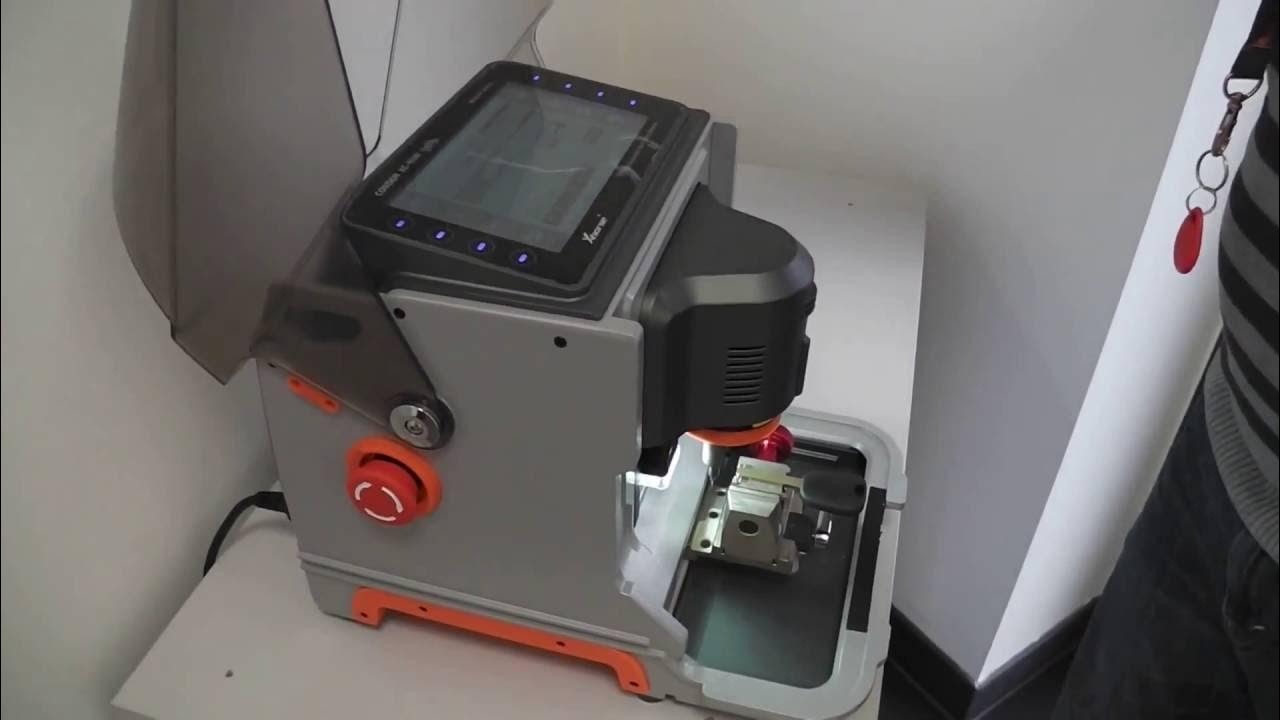 HIGH SECURITY KEY CUTTING MACHINE / 3 Years of Warranty!! Key Code ...