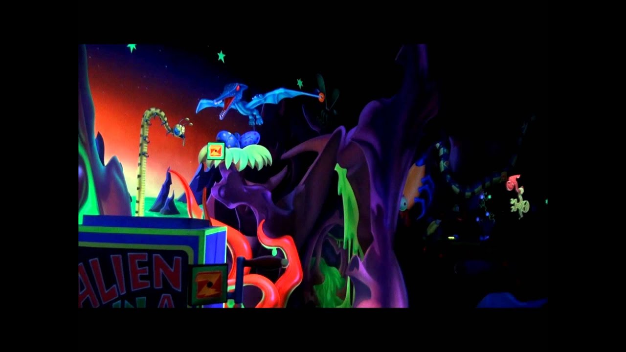 HK Disney's 2011 part 6 Flying Elephant & Buzz Lightyear - YouTube
