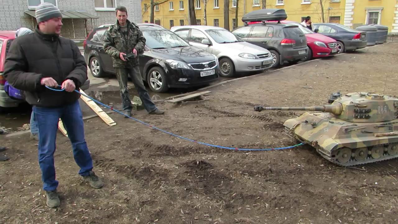 Tank vs Man tug of war - YouTube