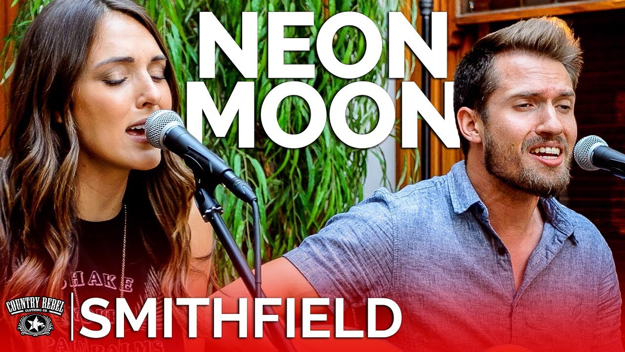 Smithfield - Neon Moon (Acoustic Cover) // Country Rebel HQ Session ...