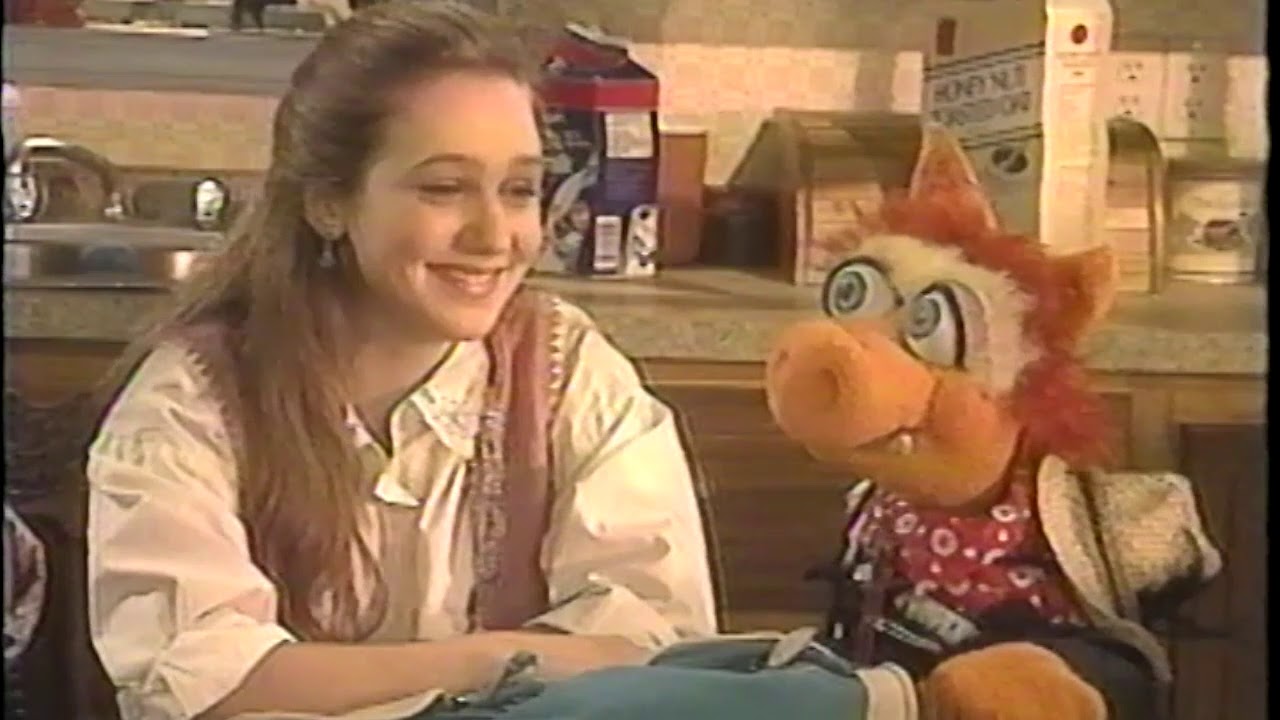 Eric's World - TV Series - Hurtin' Hank clip #3 - YouTube