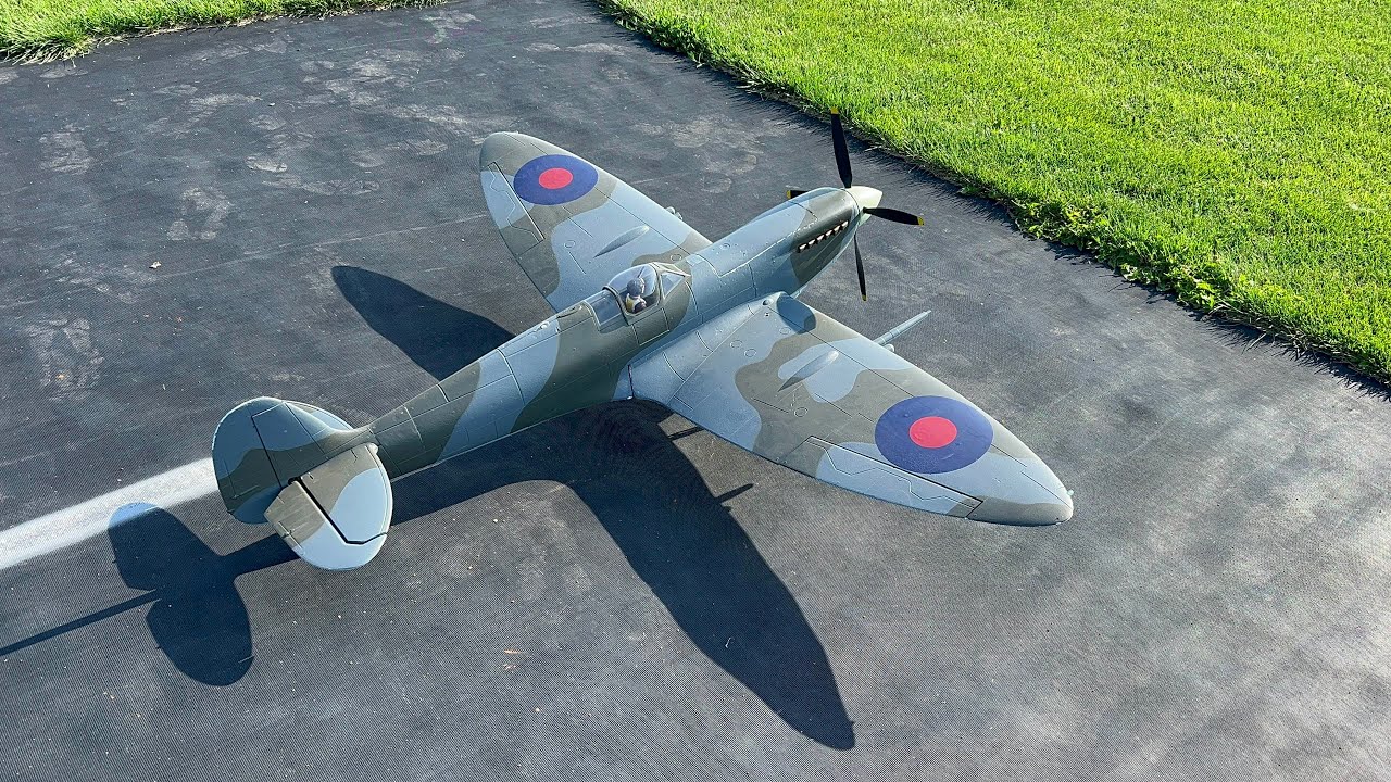 FlightLine Spitfire Mk.IX 1600mm - YouTube
