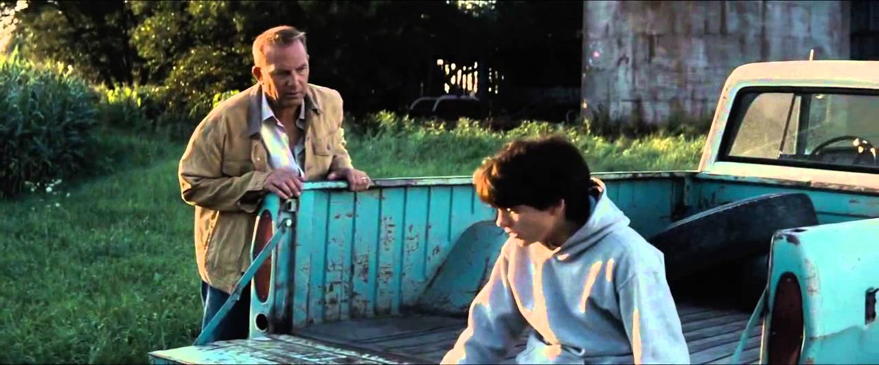 MAN OF STEEL - Superman - Official Theatrical Trailer 2013 - YouTube