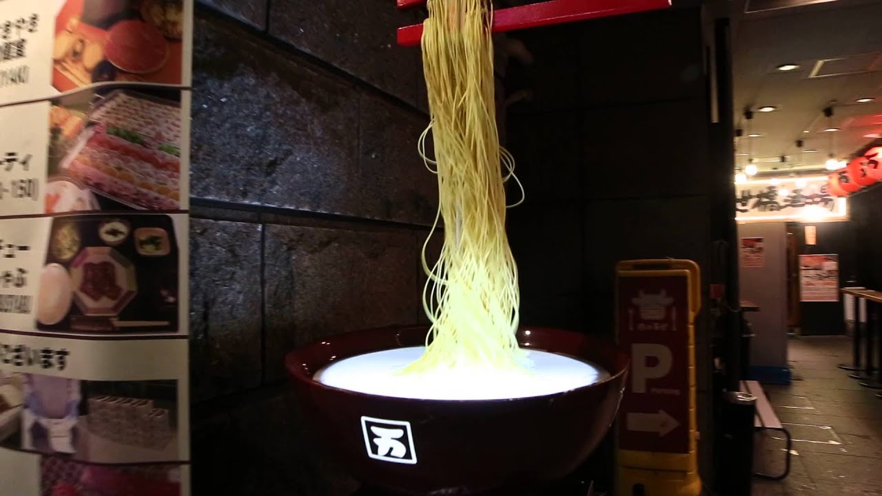 Dancing noodles in Tokyo - YouTube