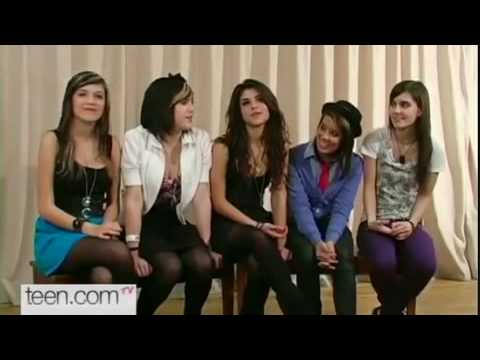 KSM: Five Girls, One Band! - YouTube