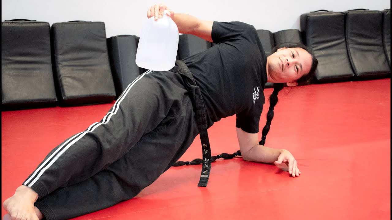 Weighted Core Workout - YouTube