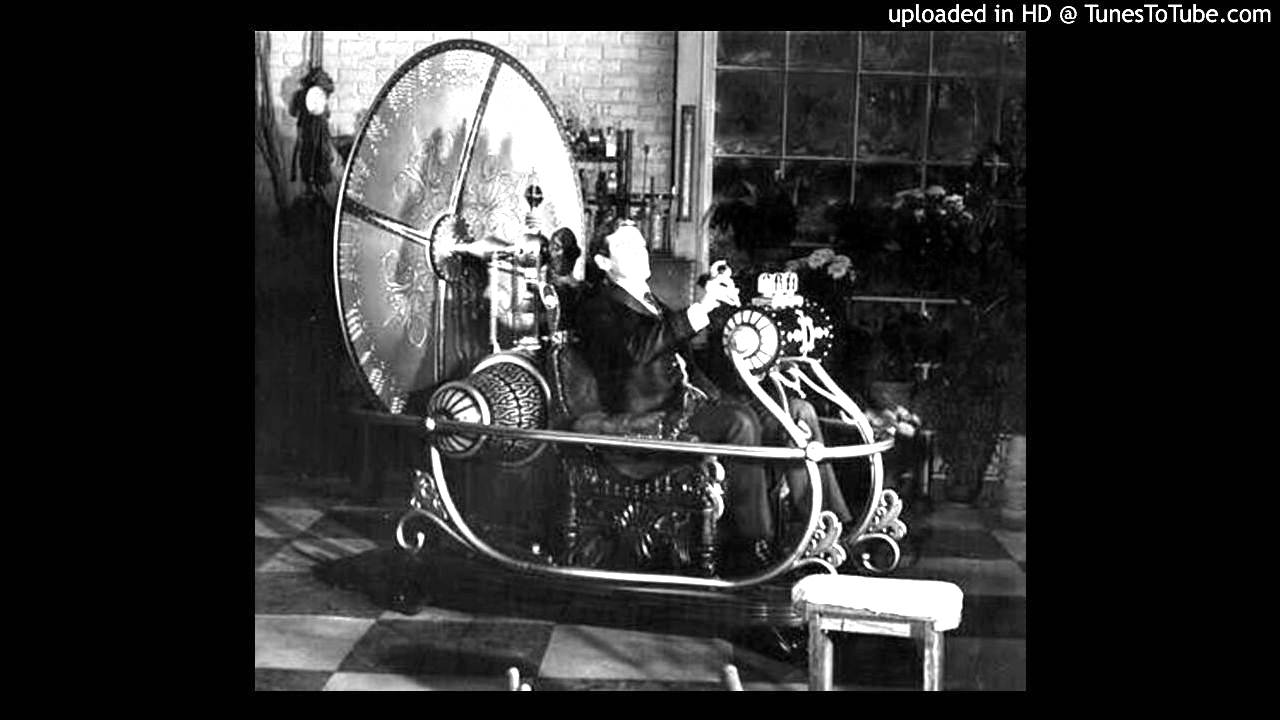 JJ Baron - Nothing Like The Day Before - YouTube