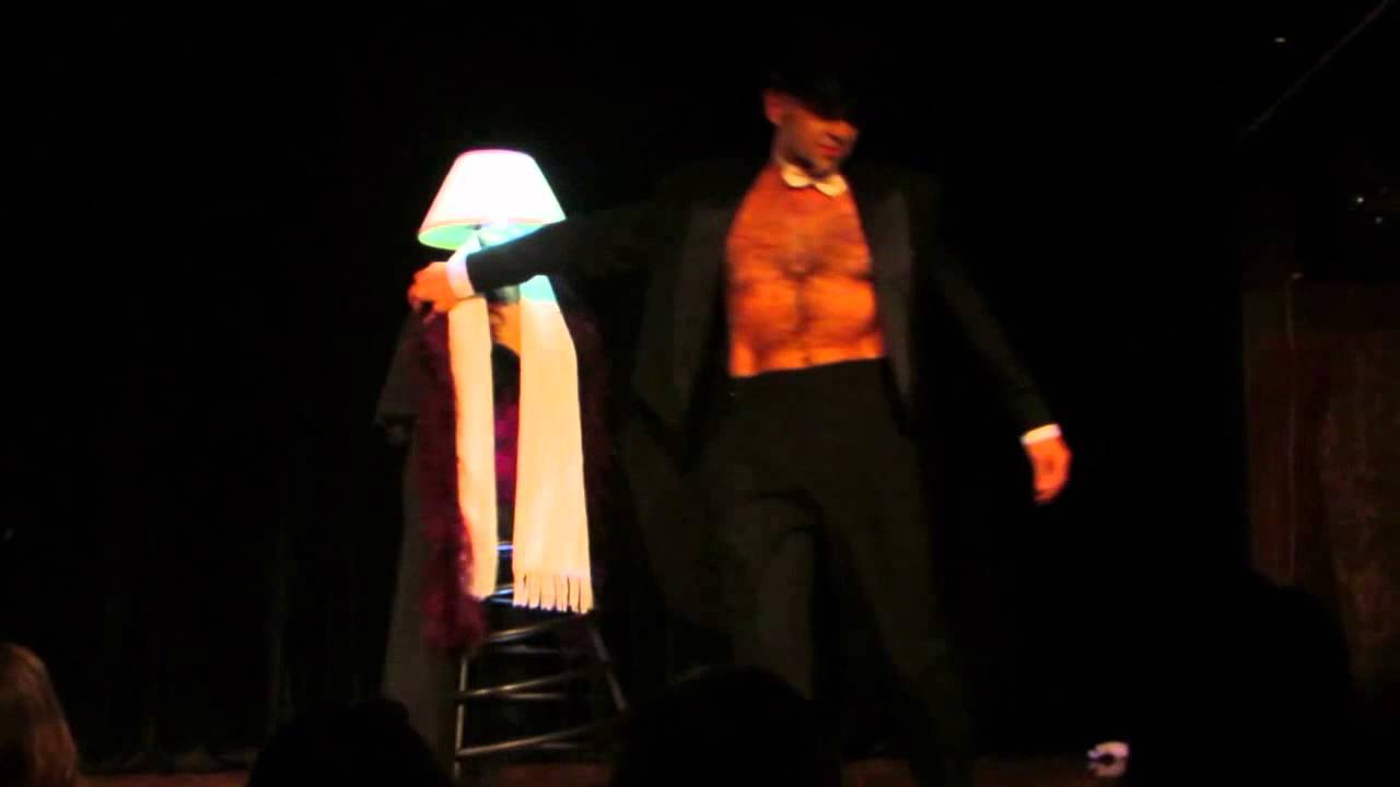 Boylesque with Mister D, Burlesque november 2014 - YouTube