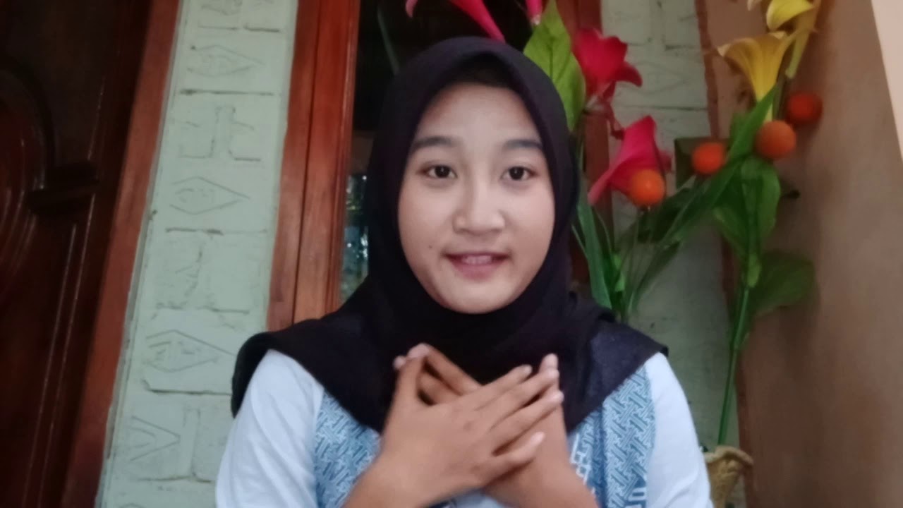 Introducing yourself - YouTube