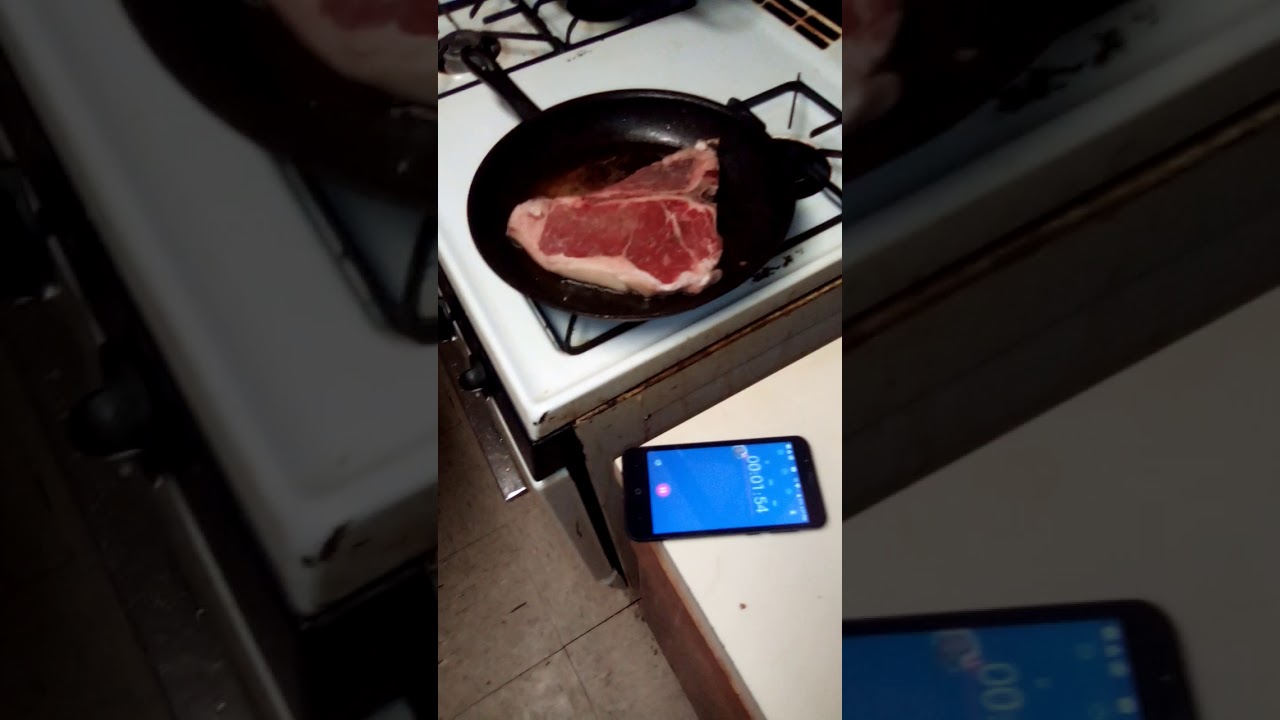 Julian Cooking - YouTube