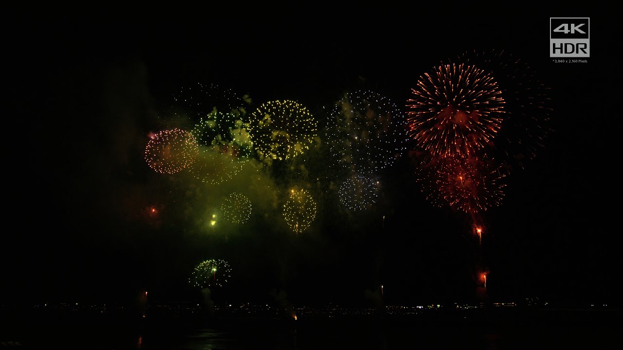 4K HDR Fireworks Nagaoka Japan - YouTube