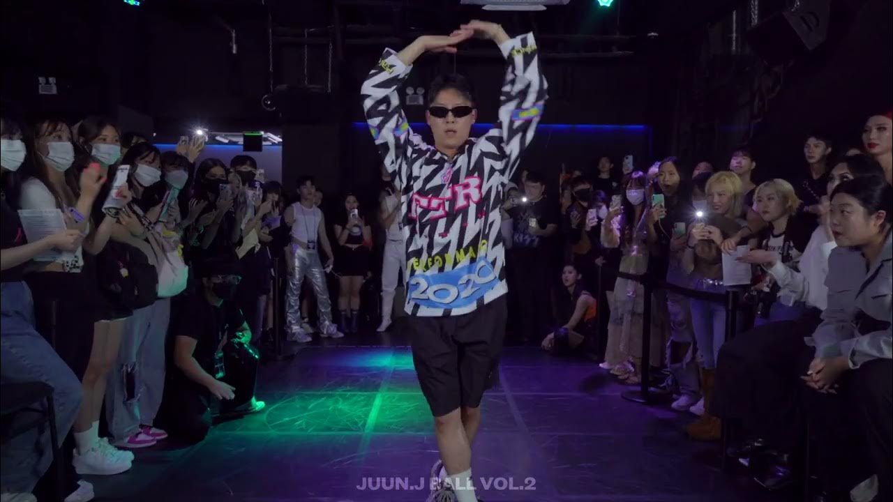 MACAWOOO LOVE @ House Of Expensive JUUN.J kiki Ball 2022 - YouTube