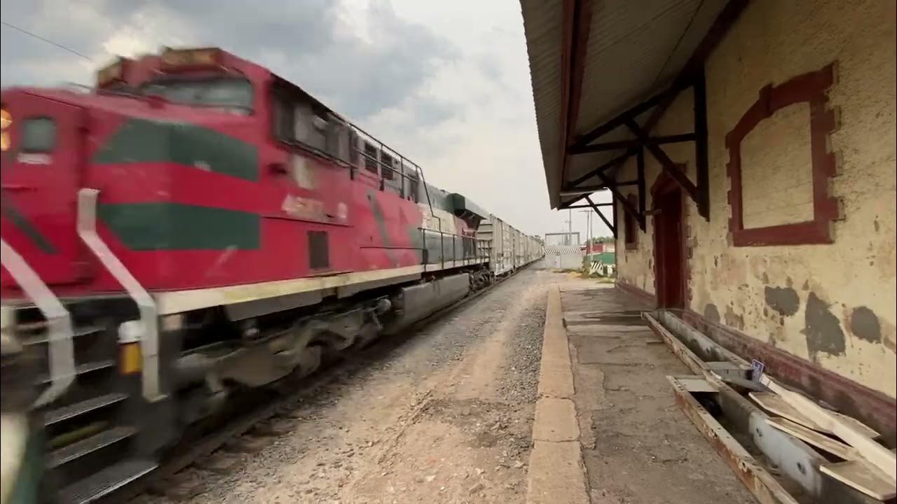 Tren FXE 4687 norte estación vagón de chico Salamanca Gto - YouTube