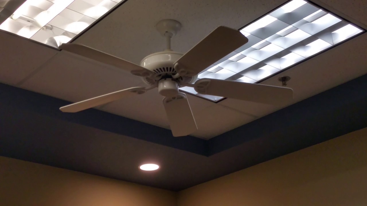 Ceiling fans at Anaheim Doctor's Office - YouTube