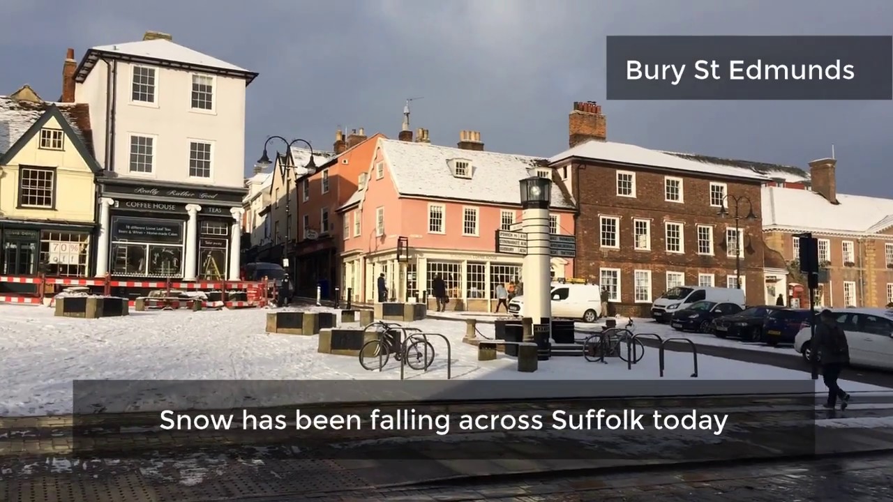 Heavy Snow falls across Suffolk - YouTube