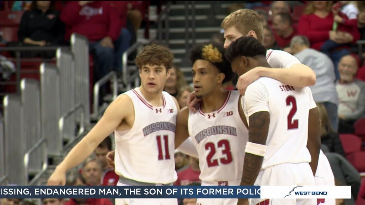 Badgers beat Northwestern, remain undefeated in Big Ten play - YouTube