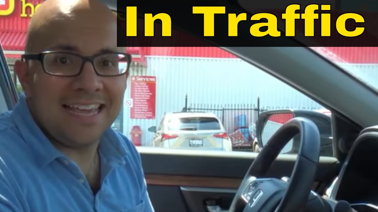 How To Change Lanes In Traffic-Beginner Driving Lesson - YouTube