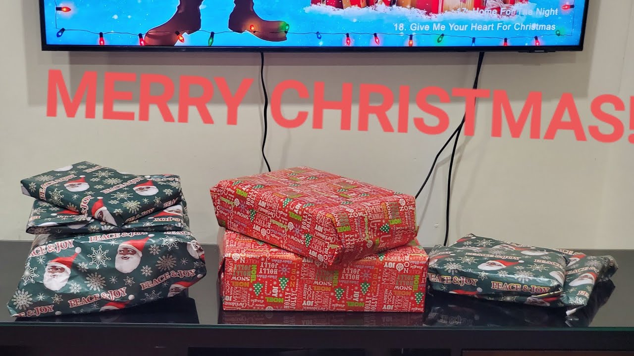 CHRISTMAS GIFT UNBOXING 2021! 🎁 🎅 - YouTube