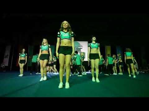 Saskatchewan Cheerleaders - YouTube
