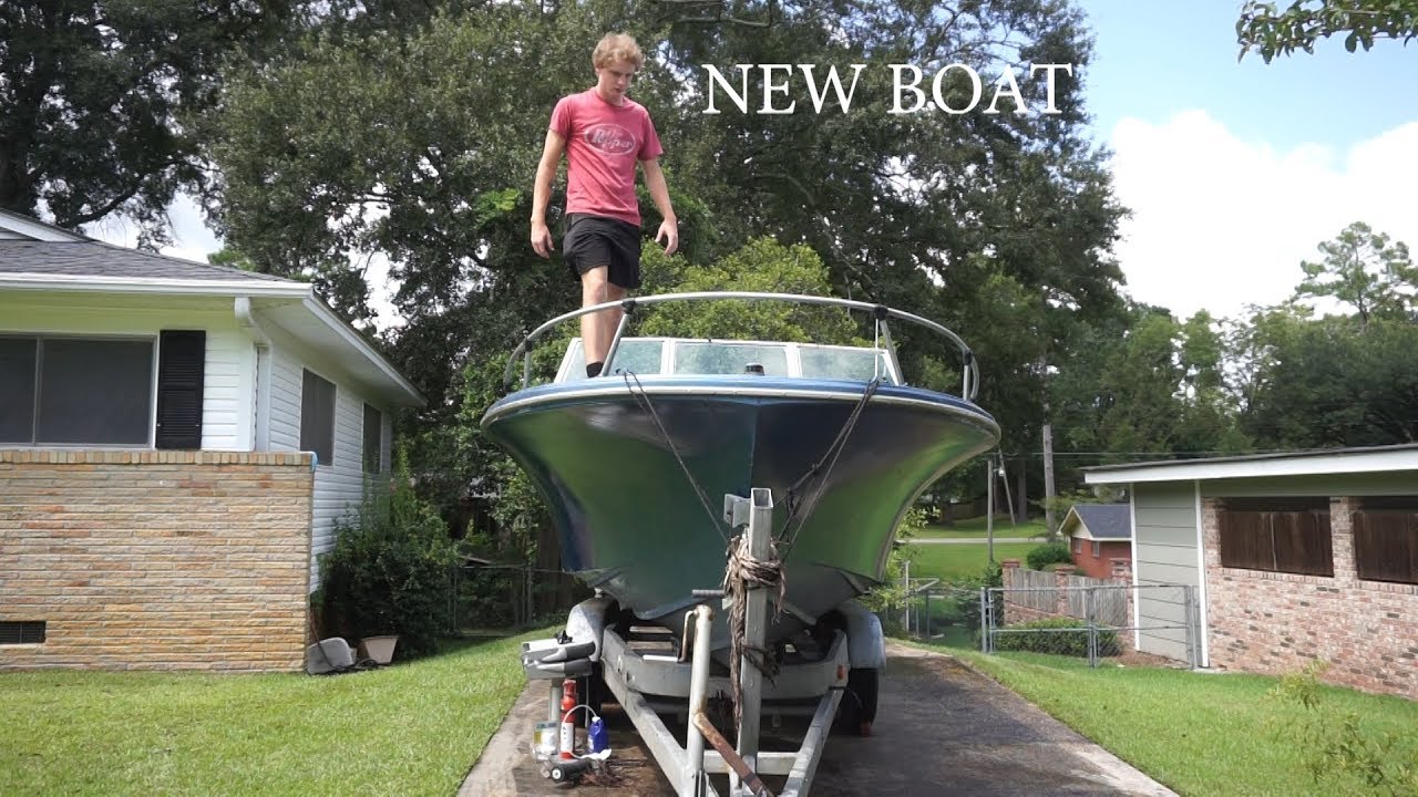 Wellcraft V20 Boat Project Part 1: (Intro and Cleaning) - YouTube