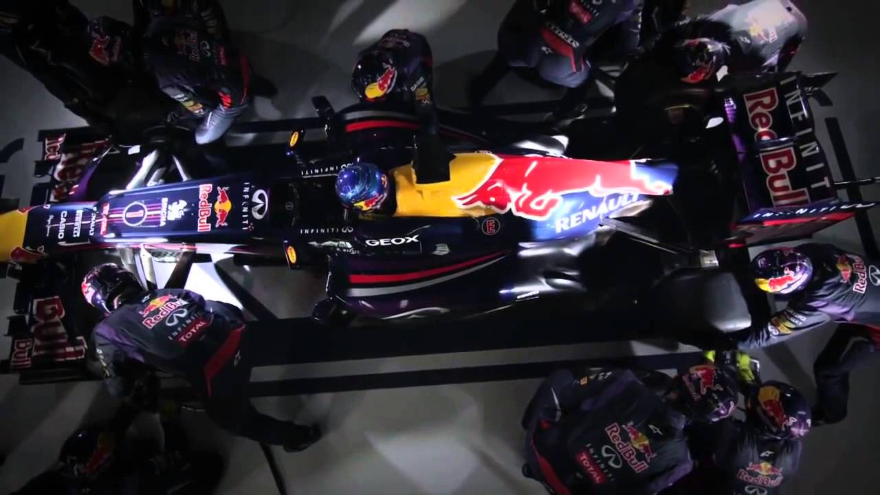 RED BULL FORMULA 1 PIT STOP Camara Super Lenta - YouTube