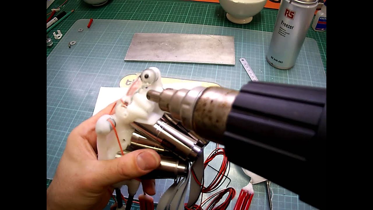 How to build a compliant humanoid robot - Pulley reinforcement - YouTube