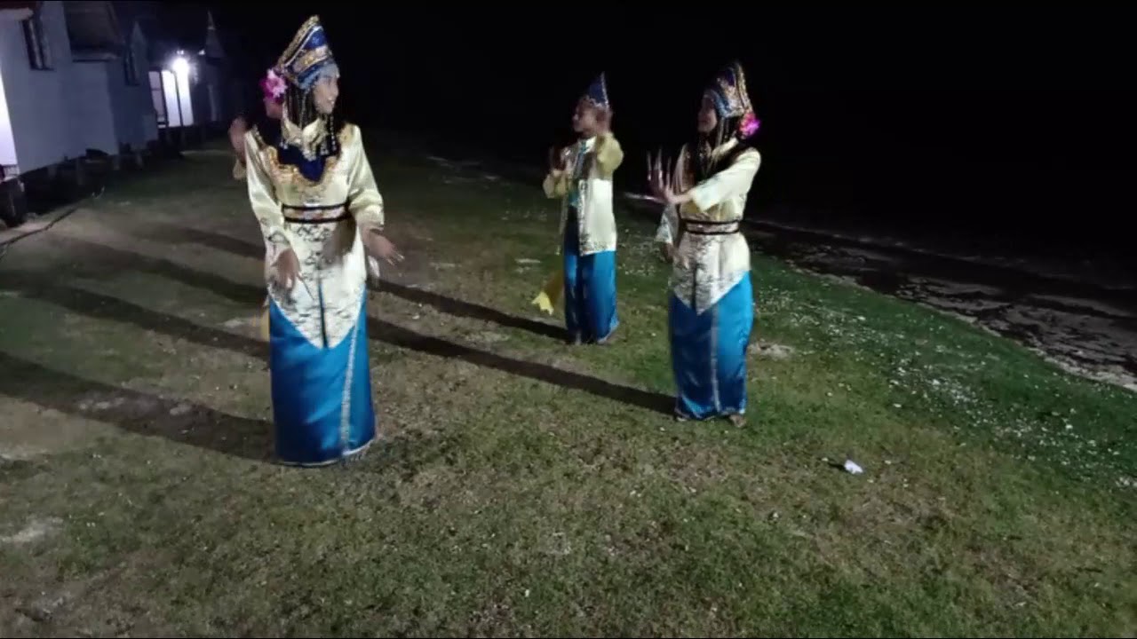 UBIAN DANCE FROM USUKAN KOTA BELUD - YouTube
