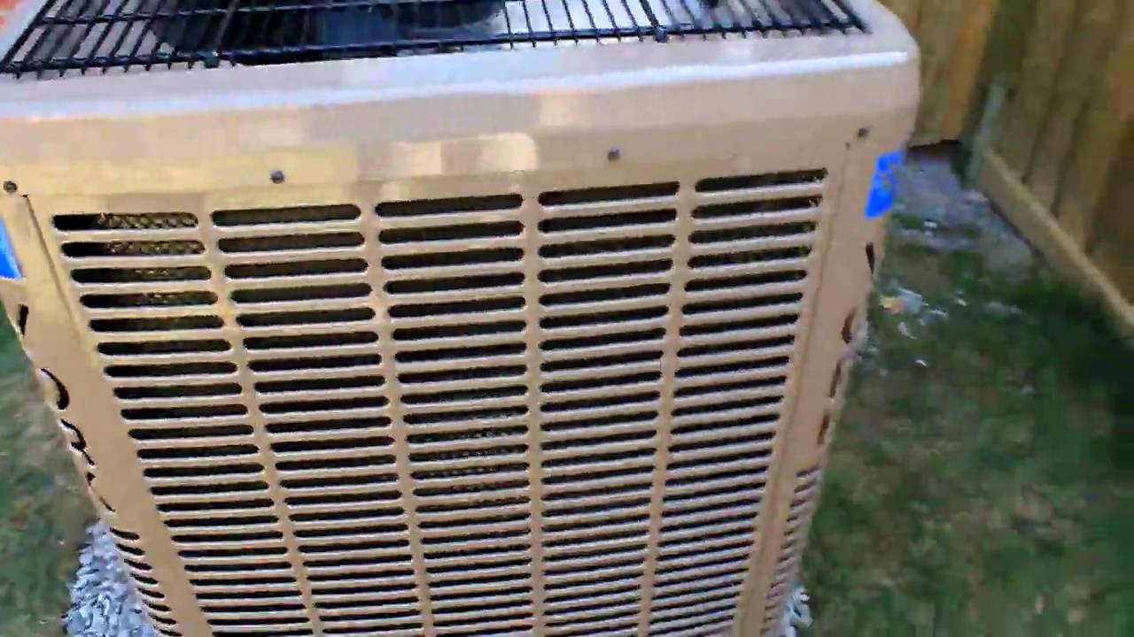 York Affinity 8T CZH Operating - YouTube