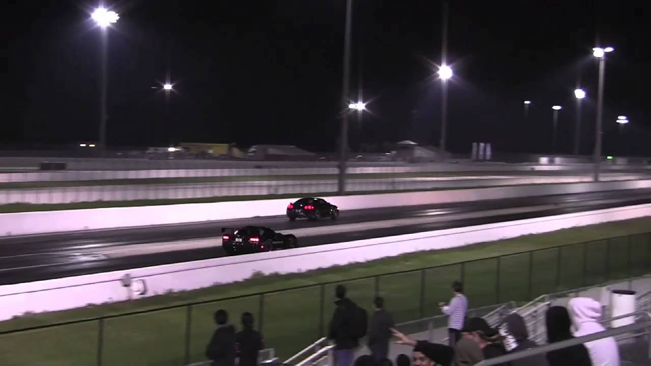 Nissan GT-R vs Dodge Viper ACR Drag Racing 1/4 Mile - YouTube