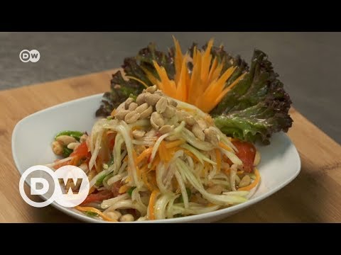 Laos usulü papaya salatası - DW Türkçe