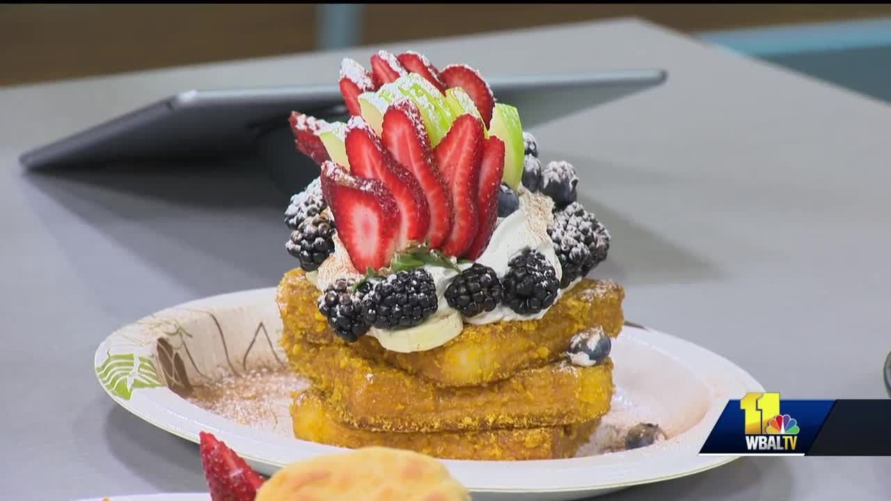Blue Moon Cafe shows off best dishes - YouTube