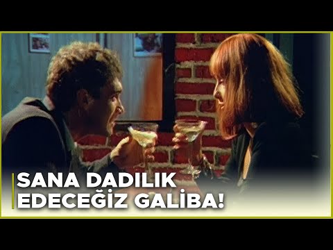 Evcilik Oyunu  Türk Filmi | Mehtap Orhan'ı Evine Götürüyor