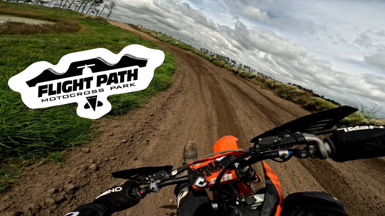 FIRST RIDE 250SXF - Lap around Flightpath MX - YouTube
